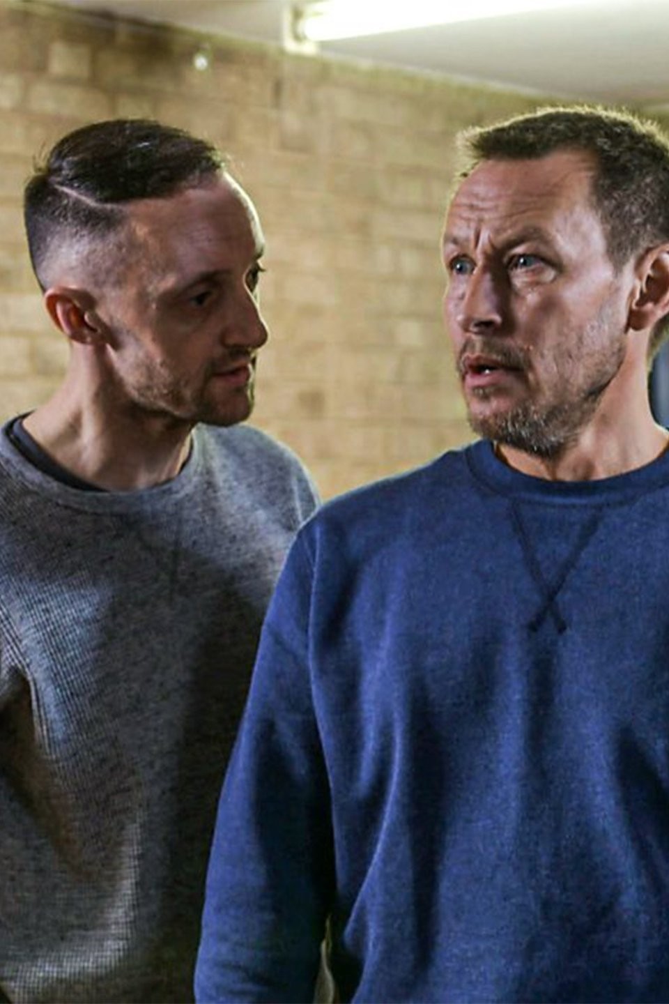 Outside, Inside Pictures | Rotten Tomatoes