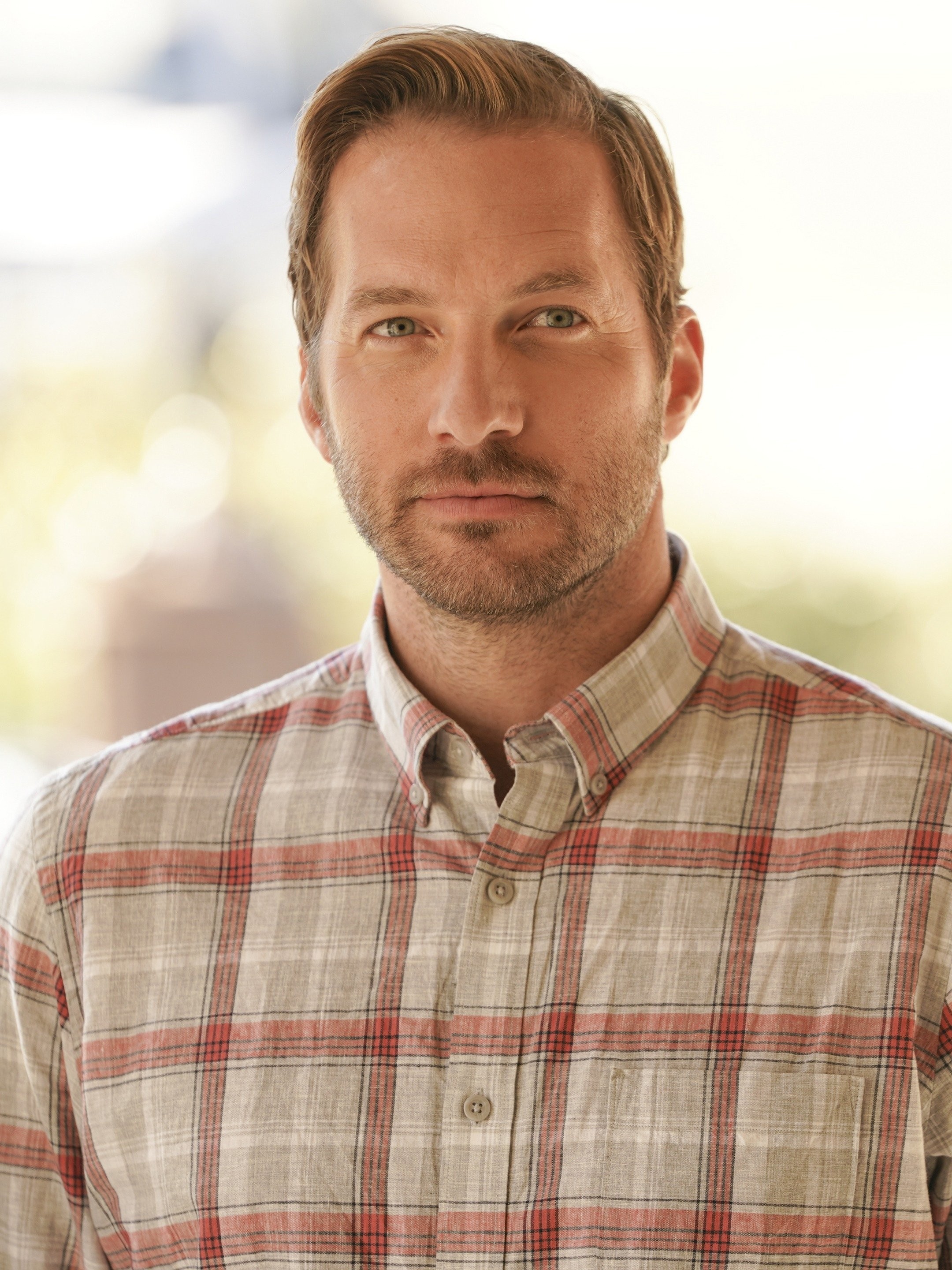 The Table Pictures - Rotten Tomatoes