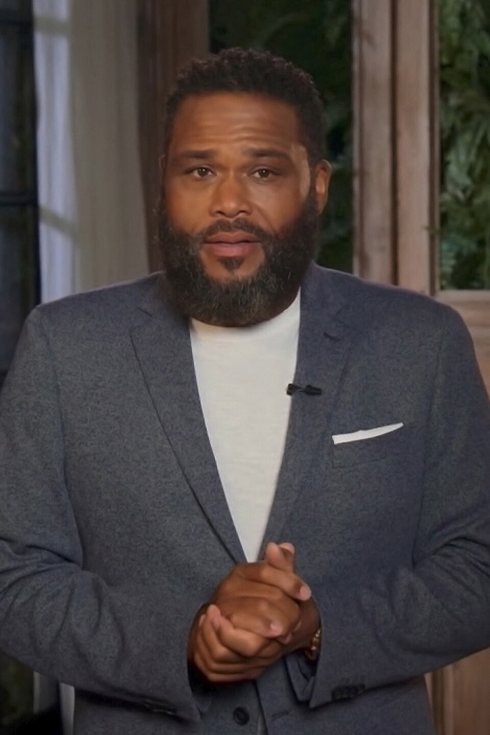 Anthony Anderson; D.L. Hughley; Bubba Wallace Pictures | Rotten Tomatoes