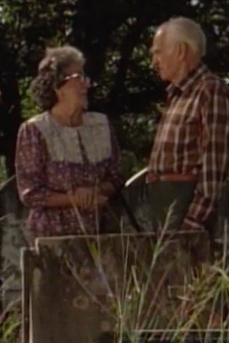 Floating on Air Pictures | Rotten Tomatoes