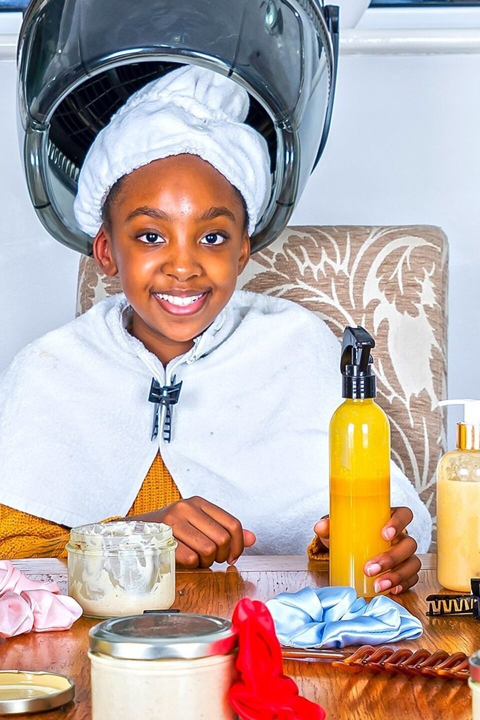 Hair at Home Pictures | Rotten Tomatoes