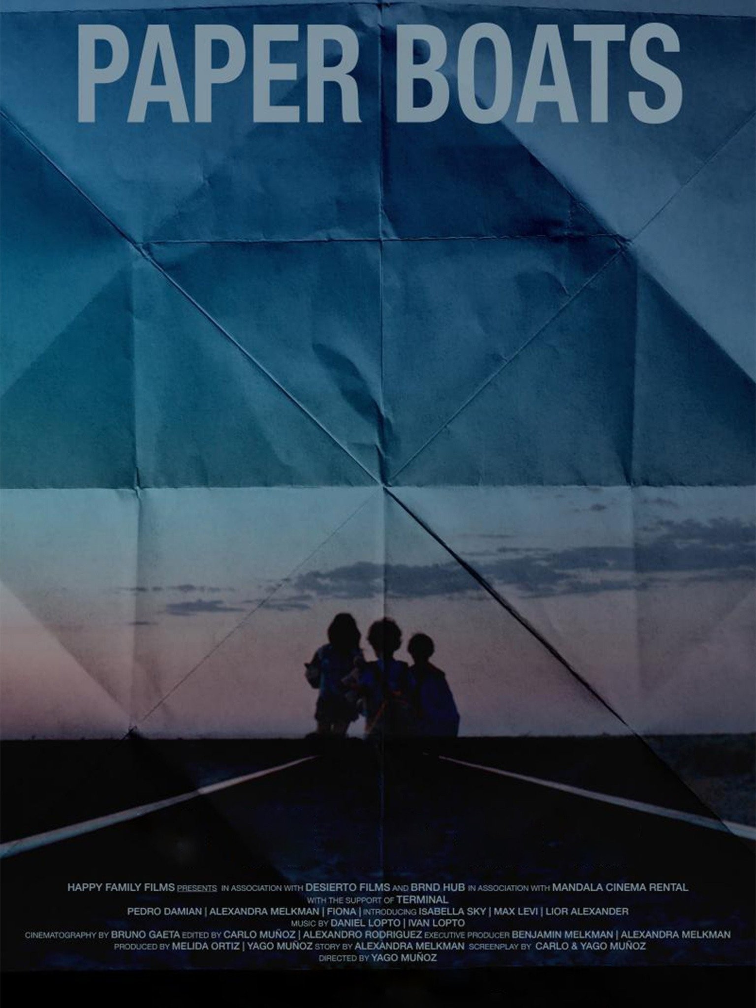 Paper Boats Pictures | Rotten Tomatoes