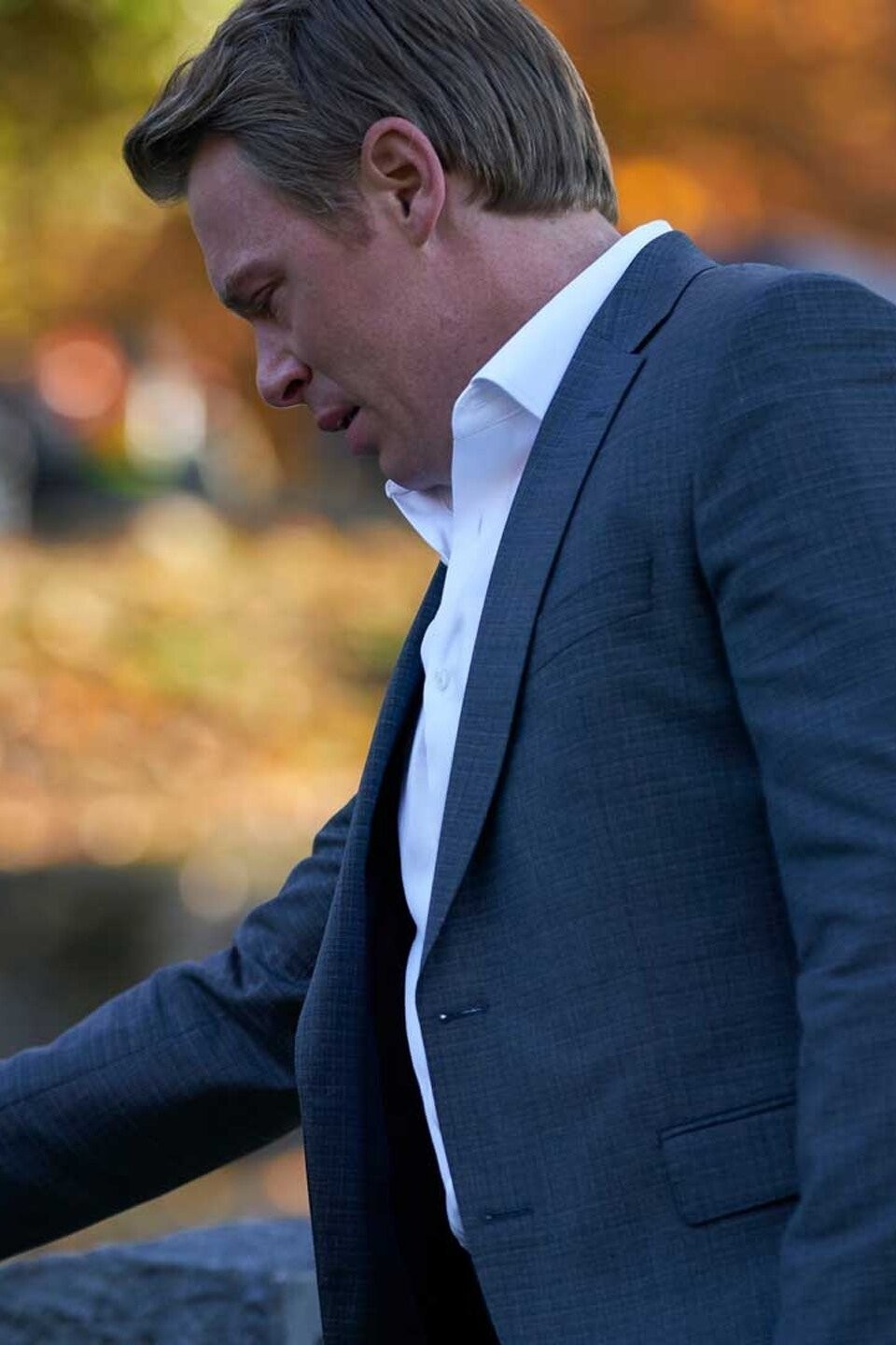 Between Sleep and Awake Pictures | Rotten Tomatoes