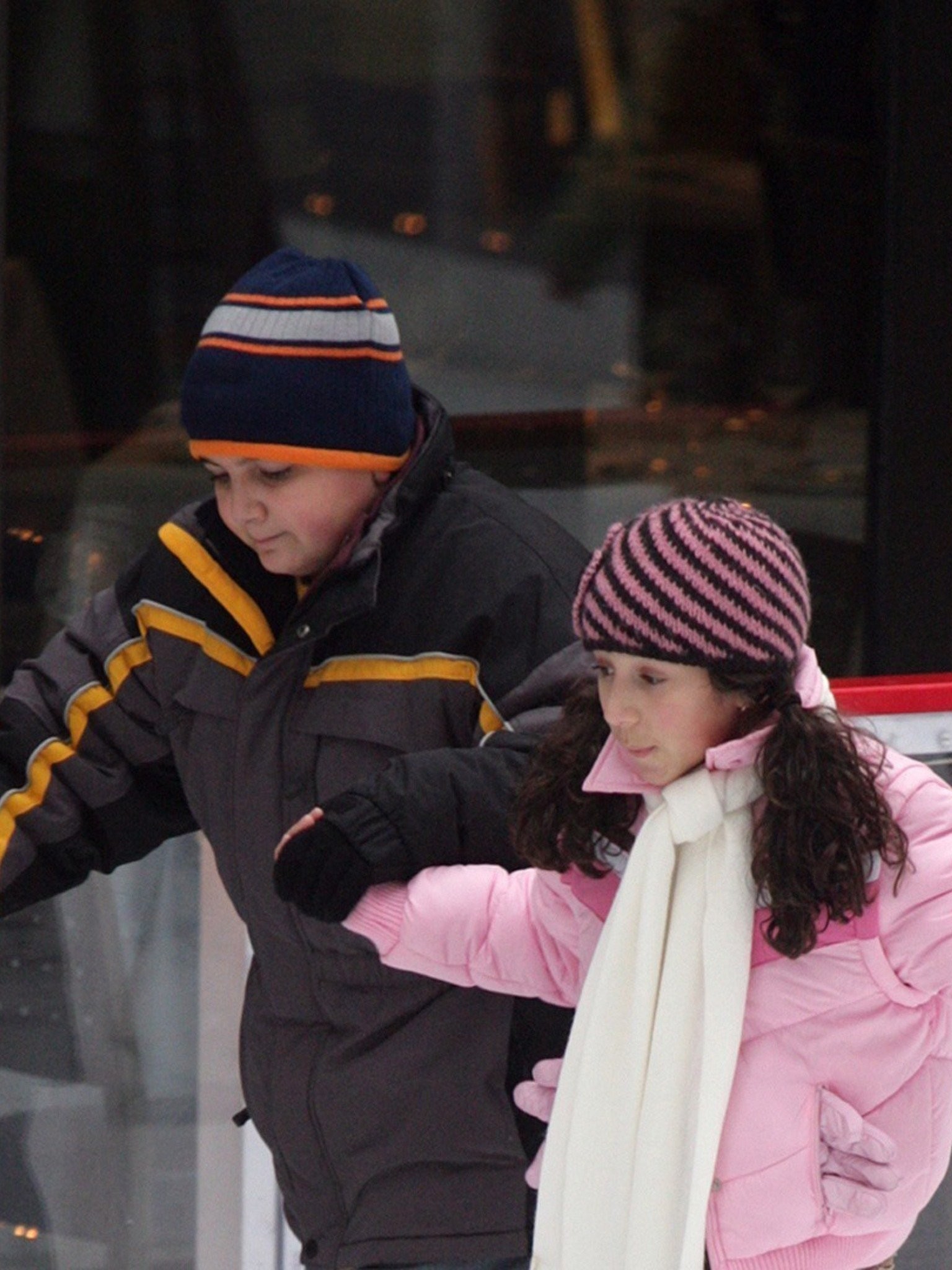 Cold Stones Pictures | Rotten Tomatoes