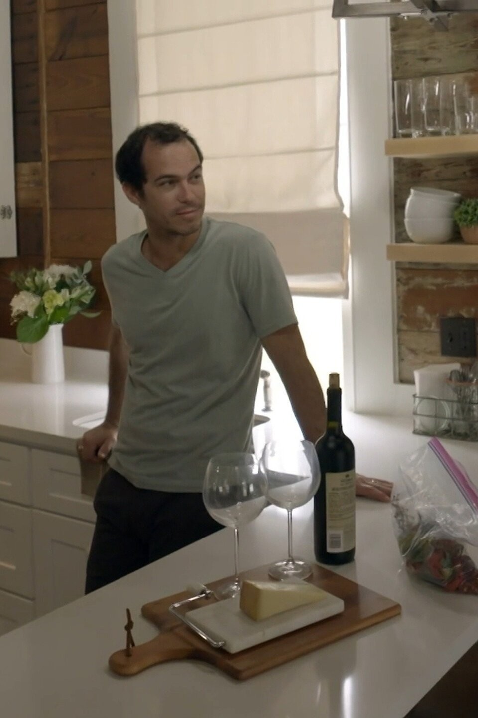 Alley Cat House Pictures - Rotten Tomatoes