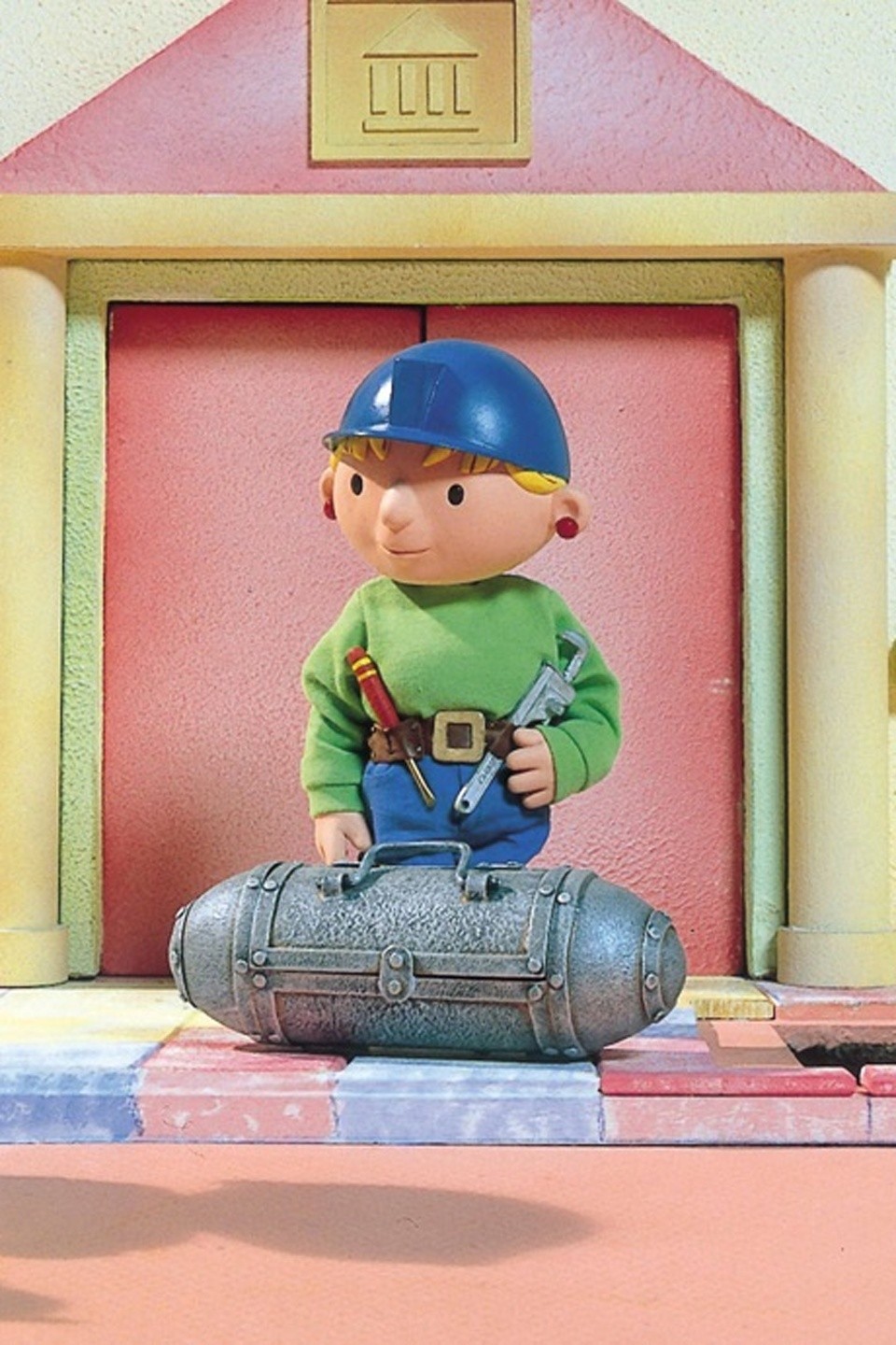 Scruffy the Detective Pictures | Rotten Tomatoes