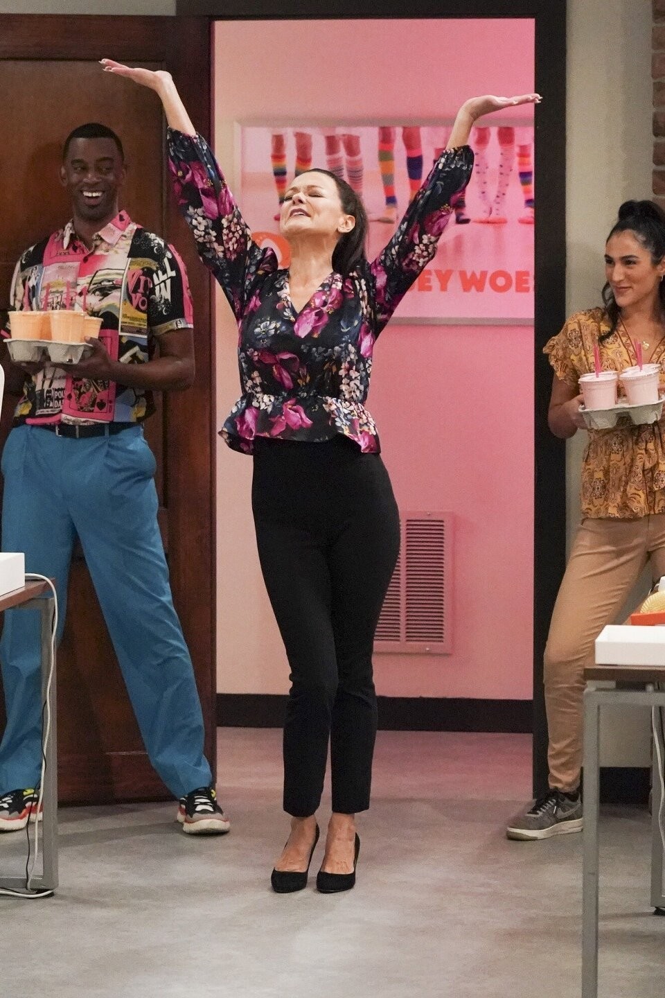 Inner Boss Bitch Pictures | Rotten Tomatoes