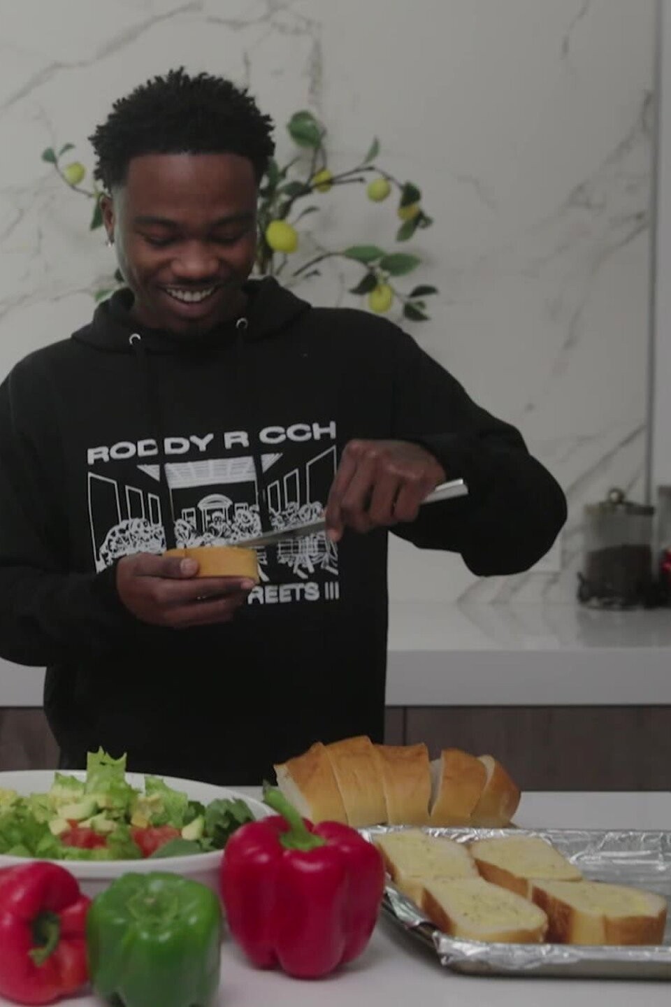 Roddy Ricch Pictures | Rotten Tomatoes