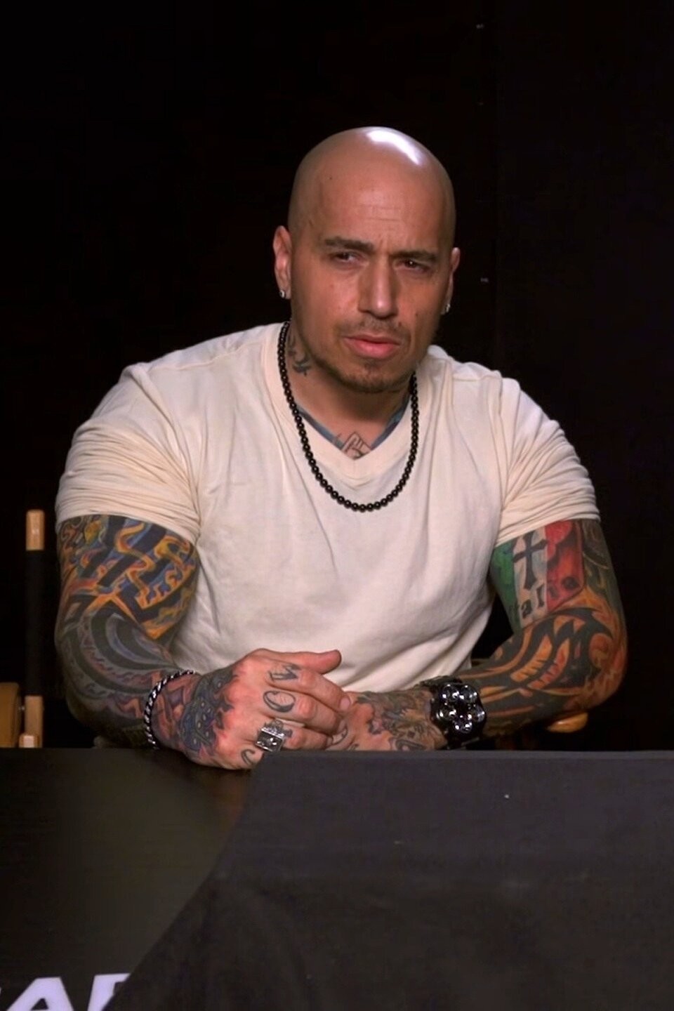 Fresh Bread, Rotten Bar Pictures | Rotten Tomatoes