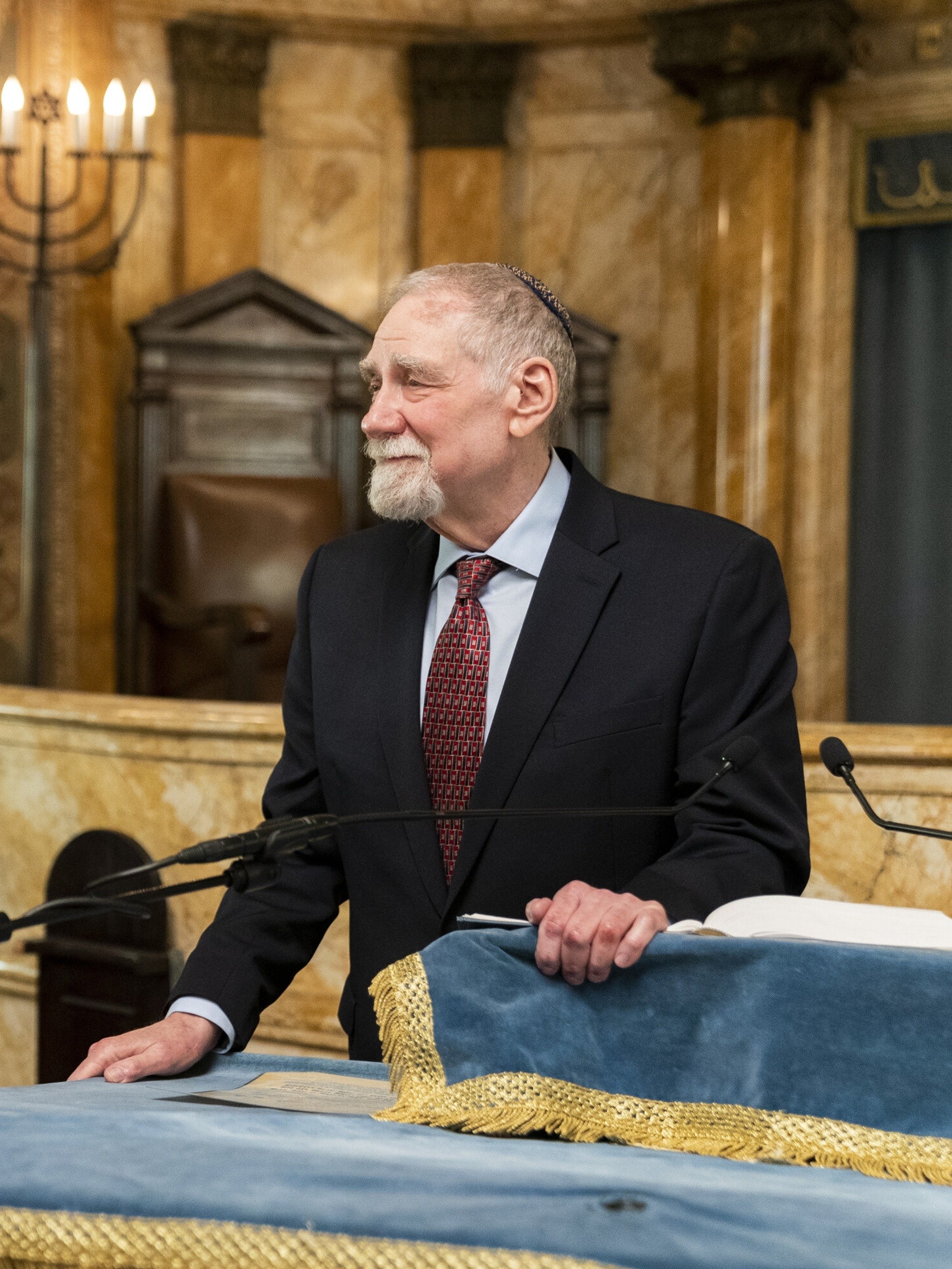 Never Again Pictures | Rotten Tomatoes