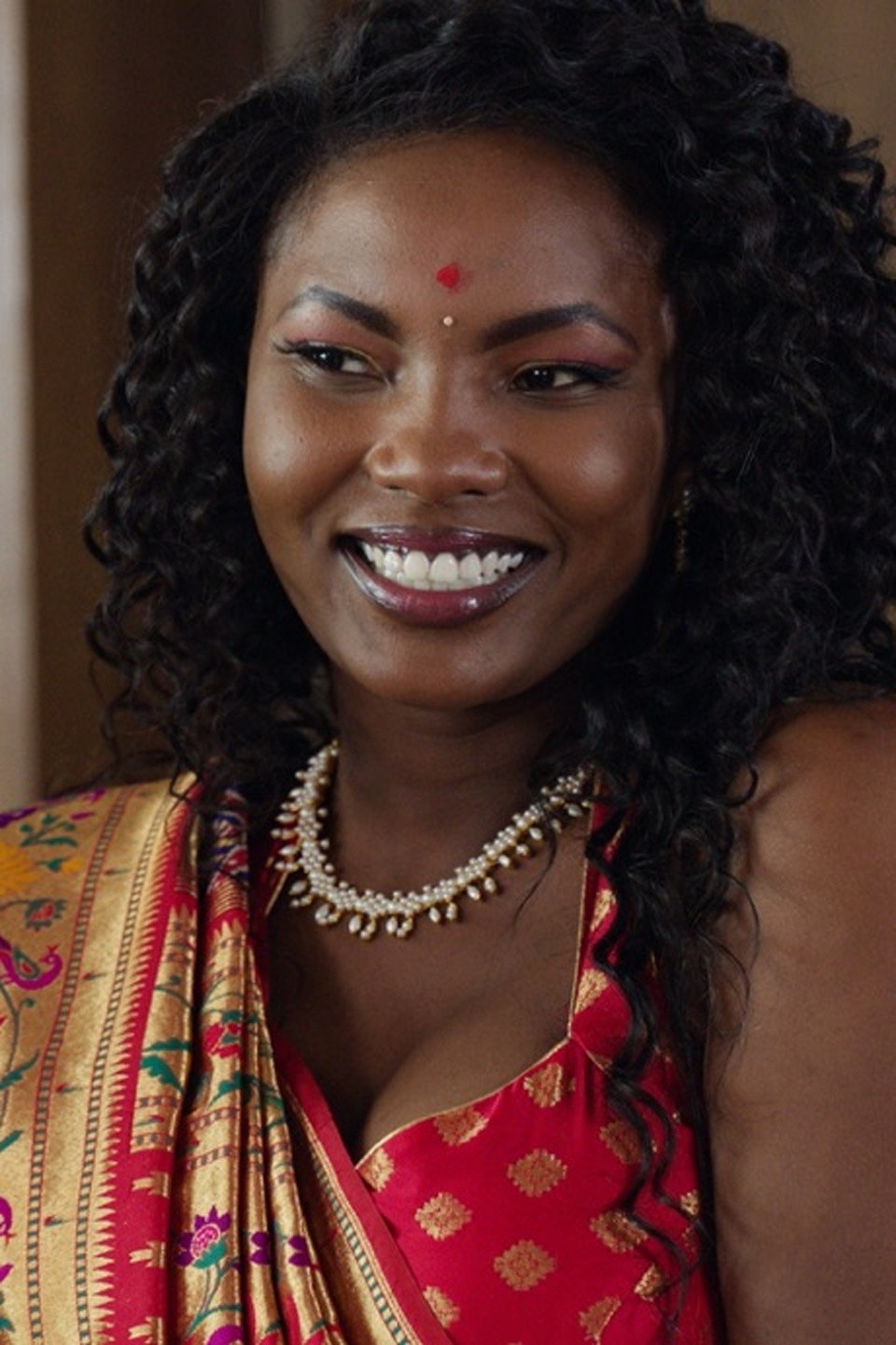 Number 1 Bahu Pictures | Rotten Tomatoes