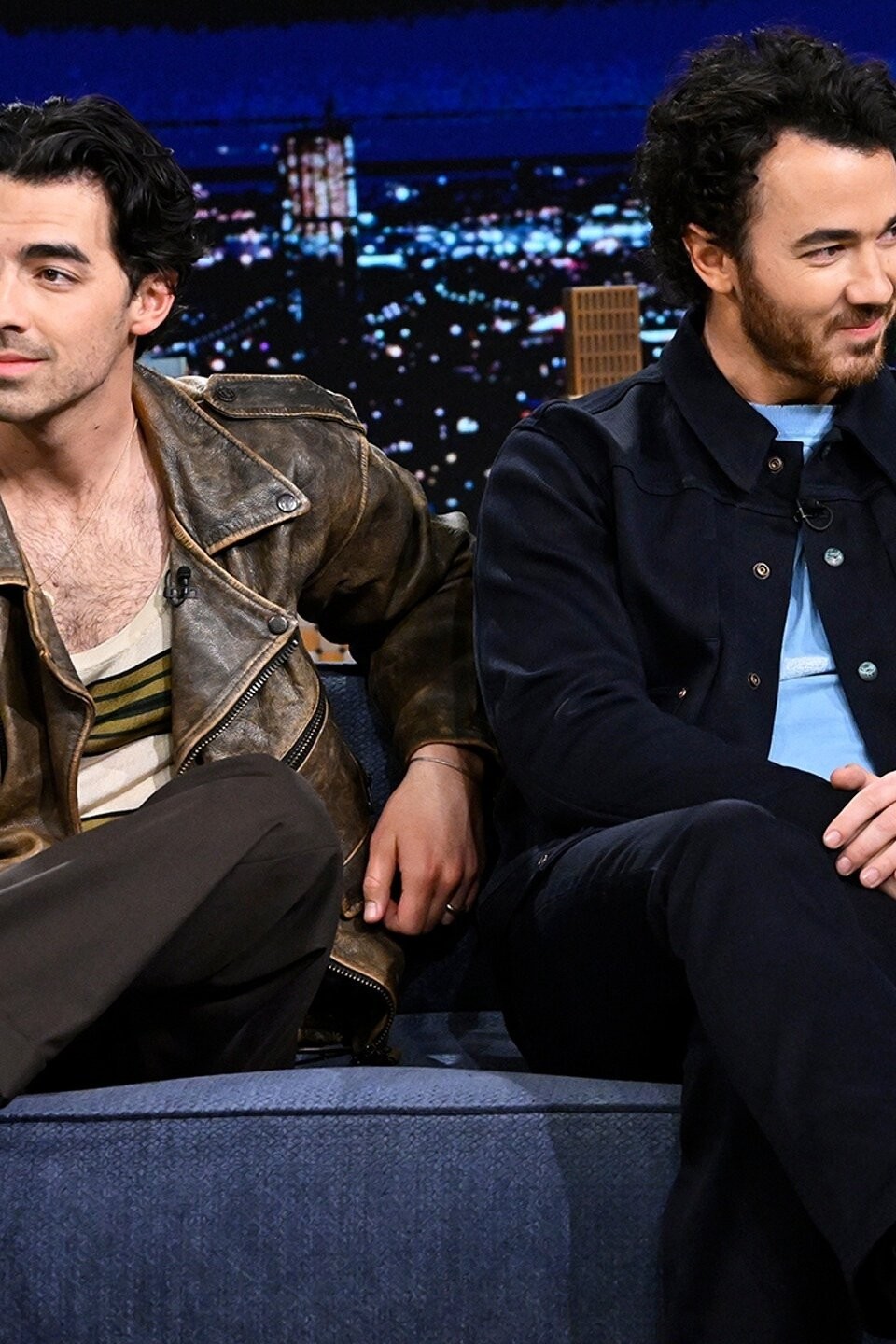 Jonas Brothers; Chlöe Bailey; The Foodie Magician Pictures | Rotten ...