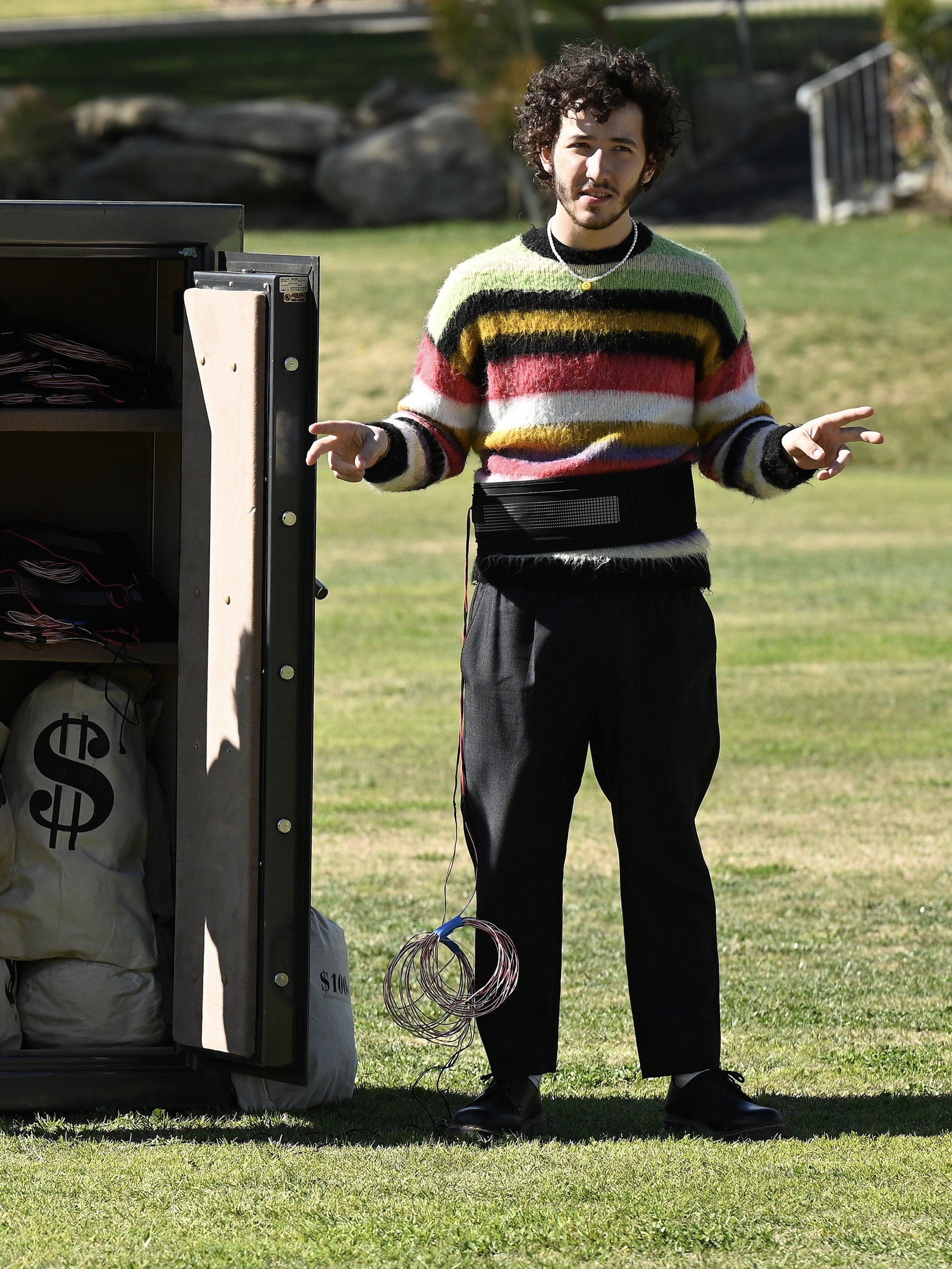 Don't Get Chummy, You Dummy! Pictures | Rotten Tomatoes