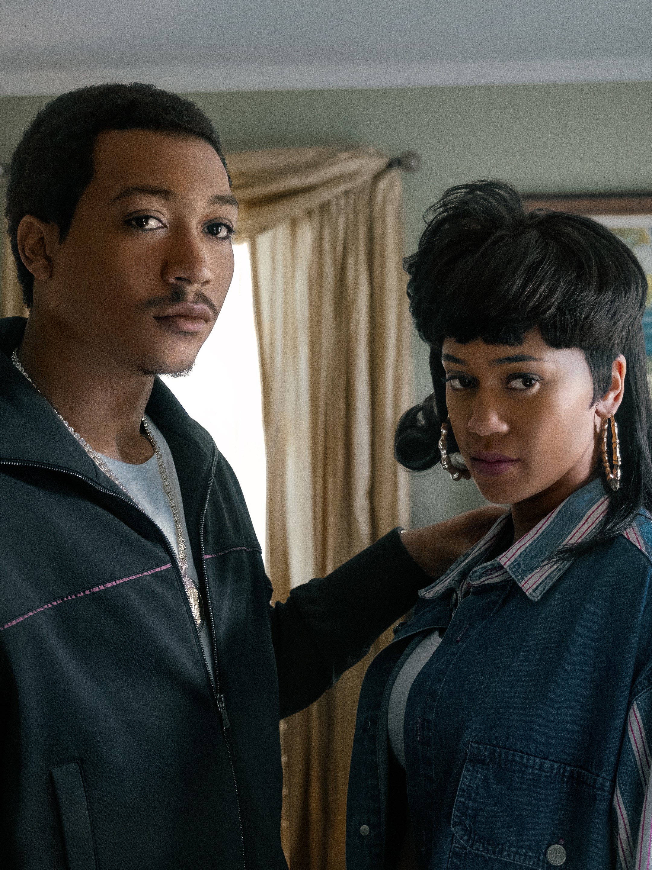 Get 'Em Home Pictures | Rotten Tomatoes