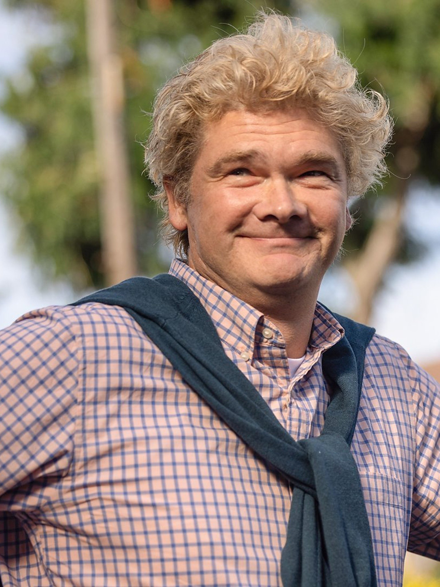 Cherry's Wedding Dress Pictures | Rotten Tomatoes