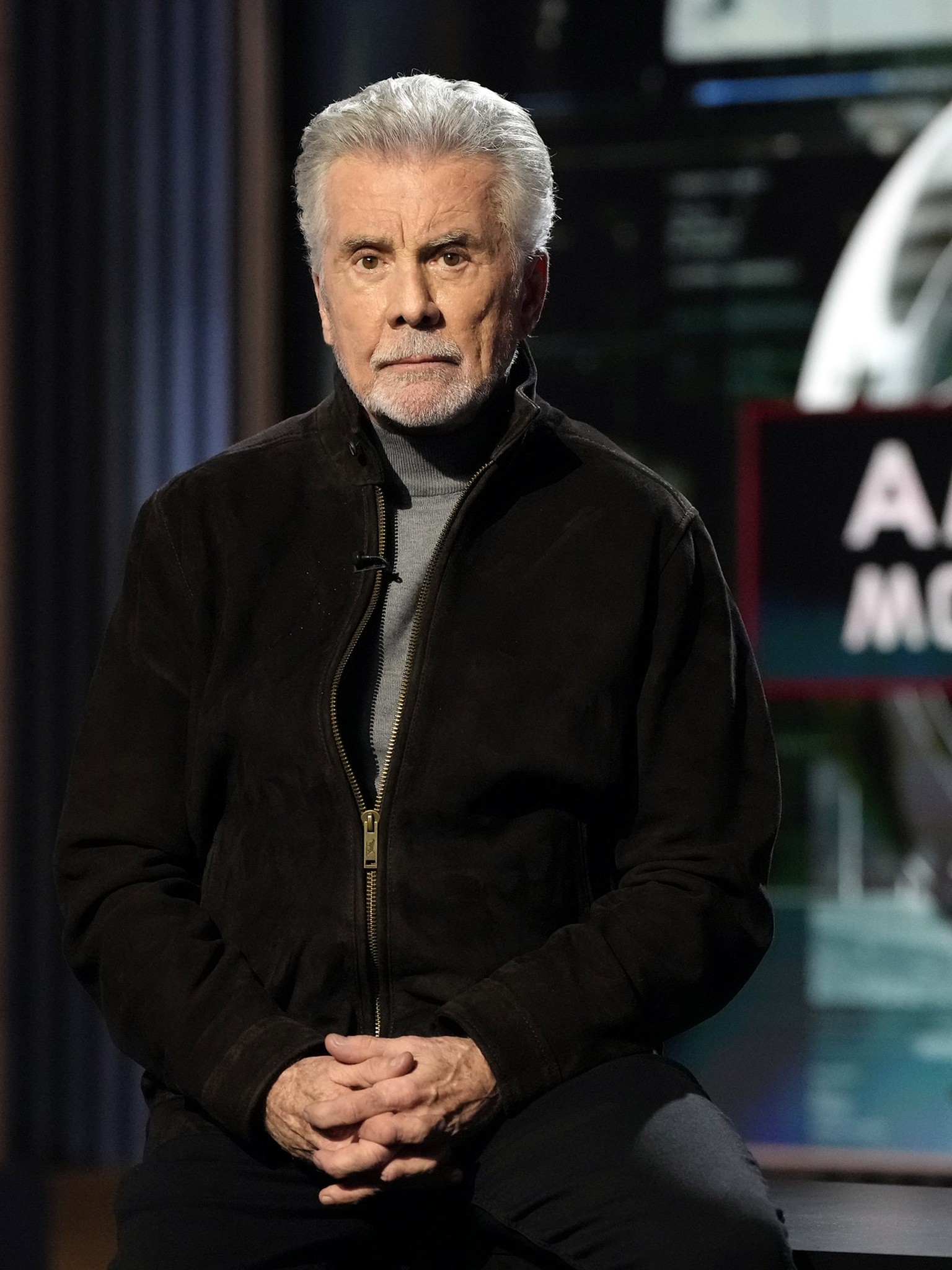 9-1-1 Dispatcher Saves Victim Pictures | Rotten Tomatoes