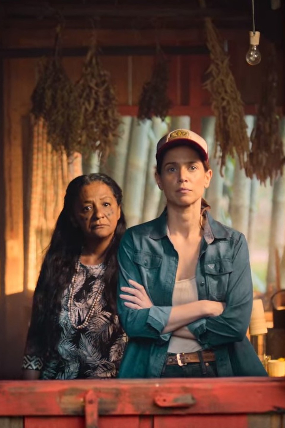 You Are Never Alone Pictures | Rotten Tomatoes