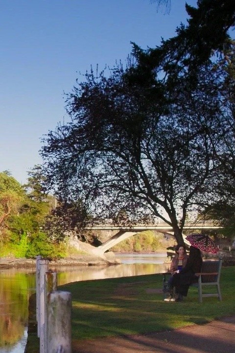 The Pompatus of Love Pictures | Rotten Tomatoes