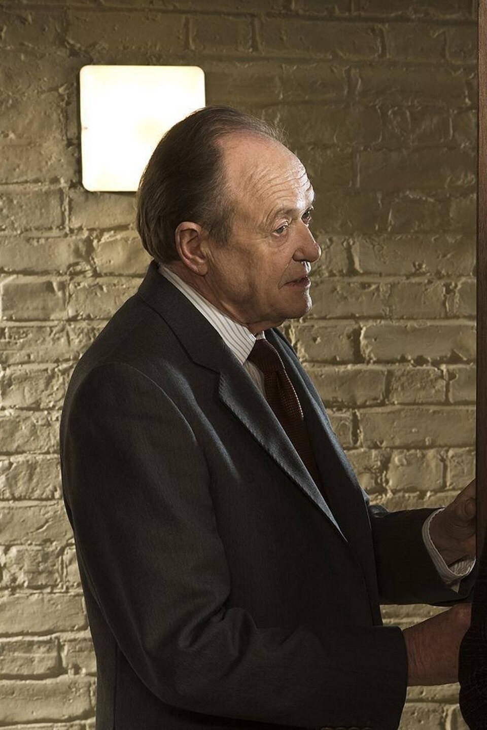 Mad Dogs Pictures | Rotten Tomatoes