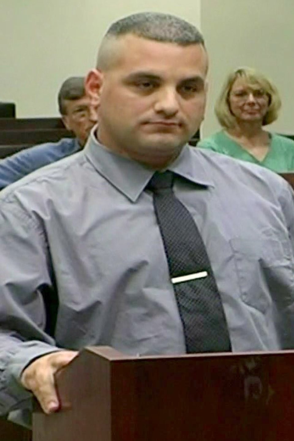 Gravity Under Arrest Pictures - Rotten Tomatoes