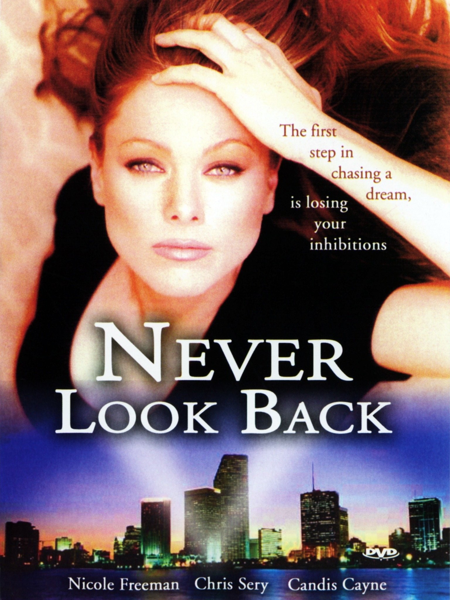 Never Look Back Pictures | Rotten Tomatoes