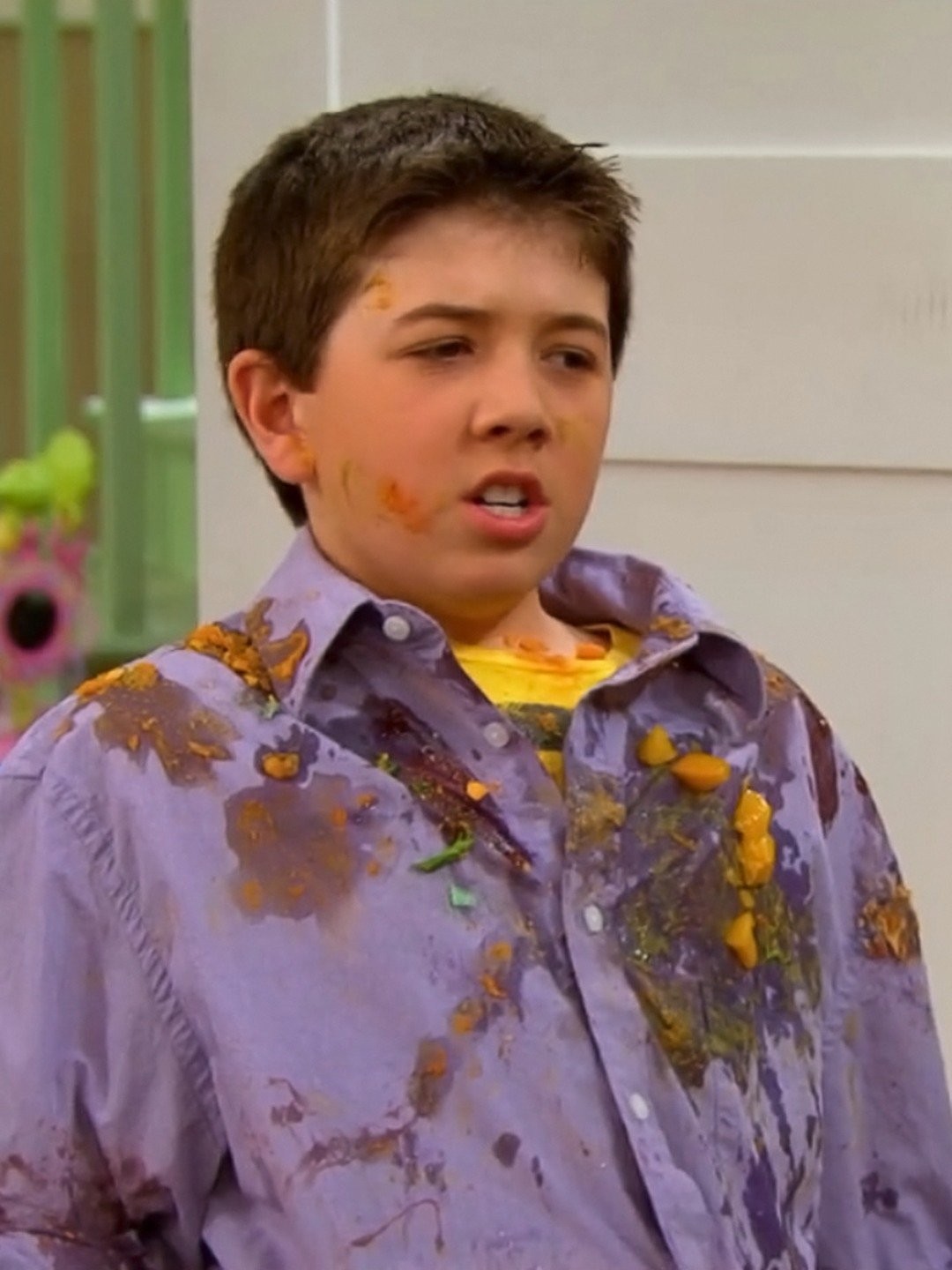 Good Luck Charlie Gabe And Jo Kiss