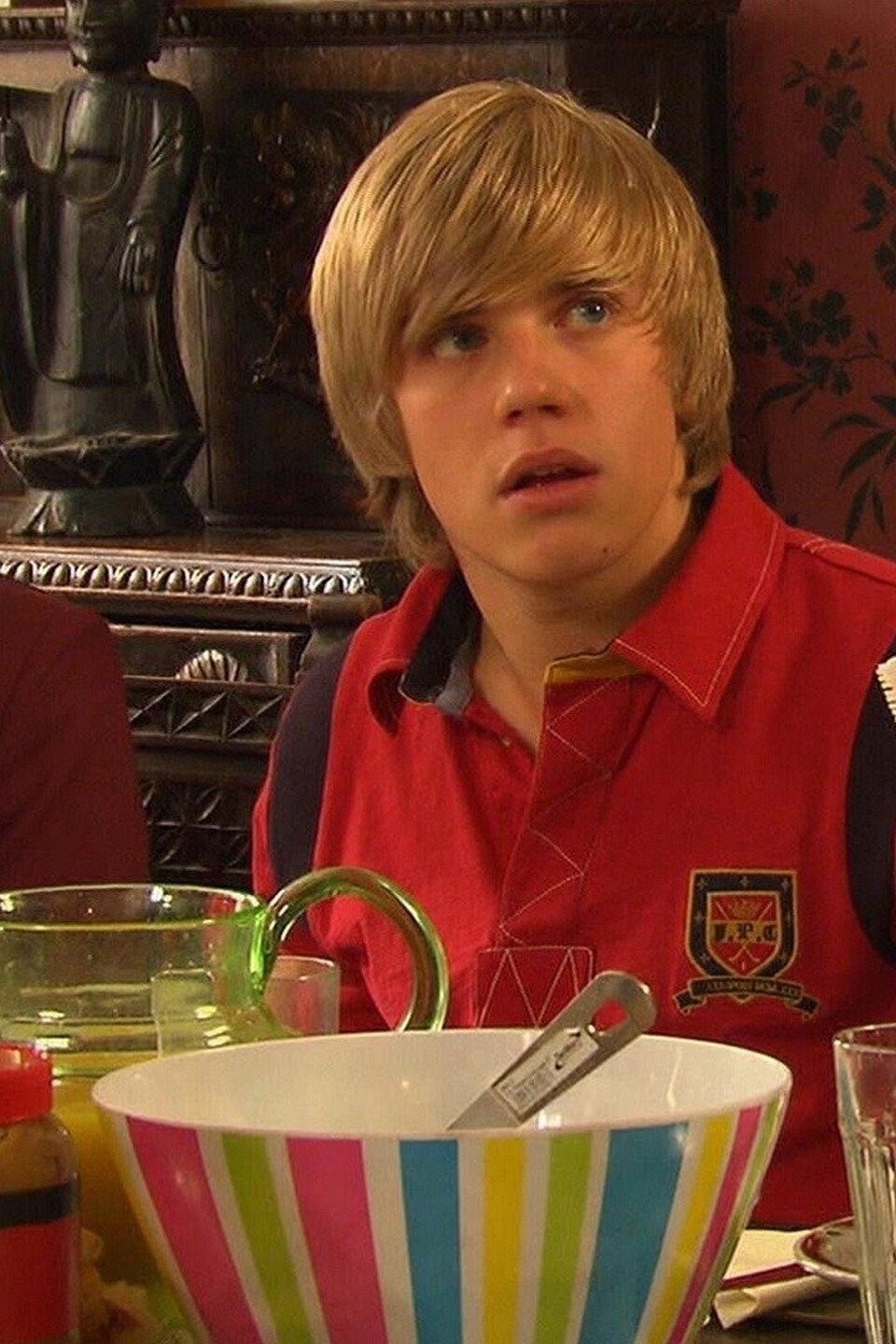 House of Hello Pictures | Rotten Tomatoes