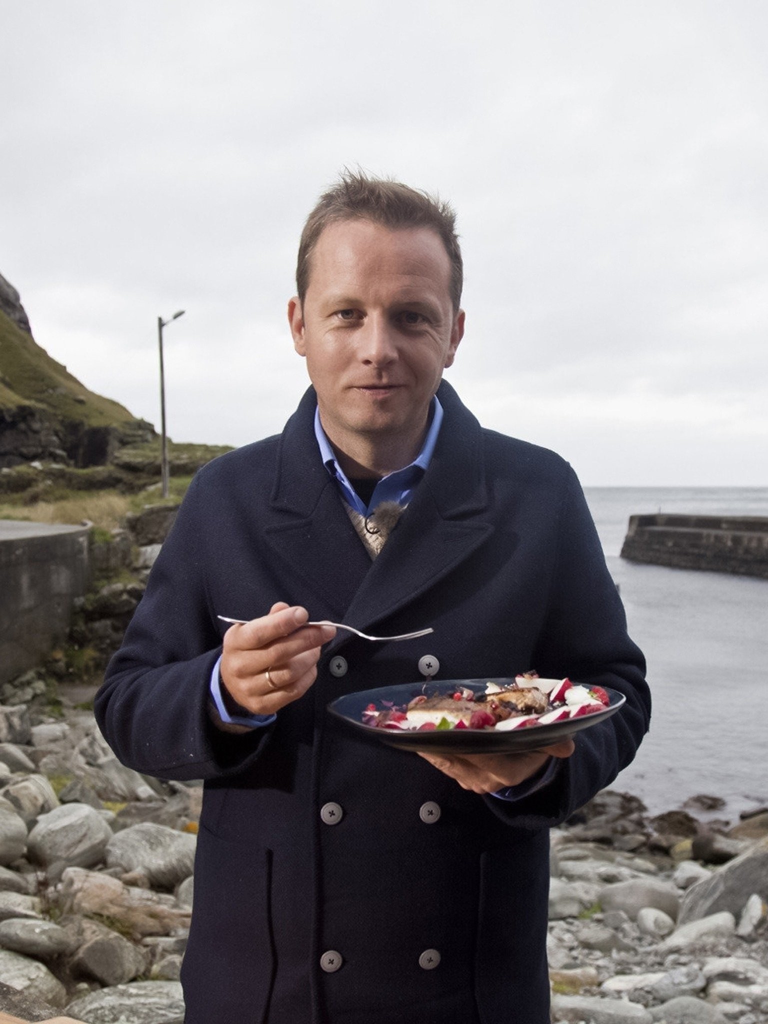 Captain Haddock Pictures | Rotten Tomatoes