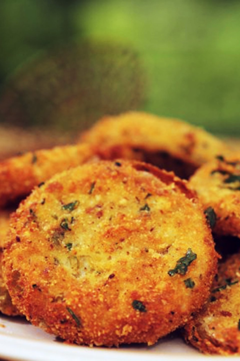 Gaetano Varbero - Eating Outdoors Pictures | Rotten Tomatoes