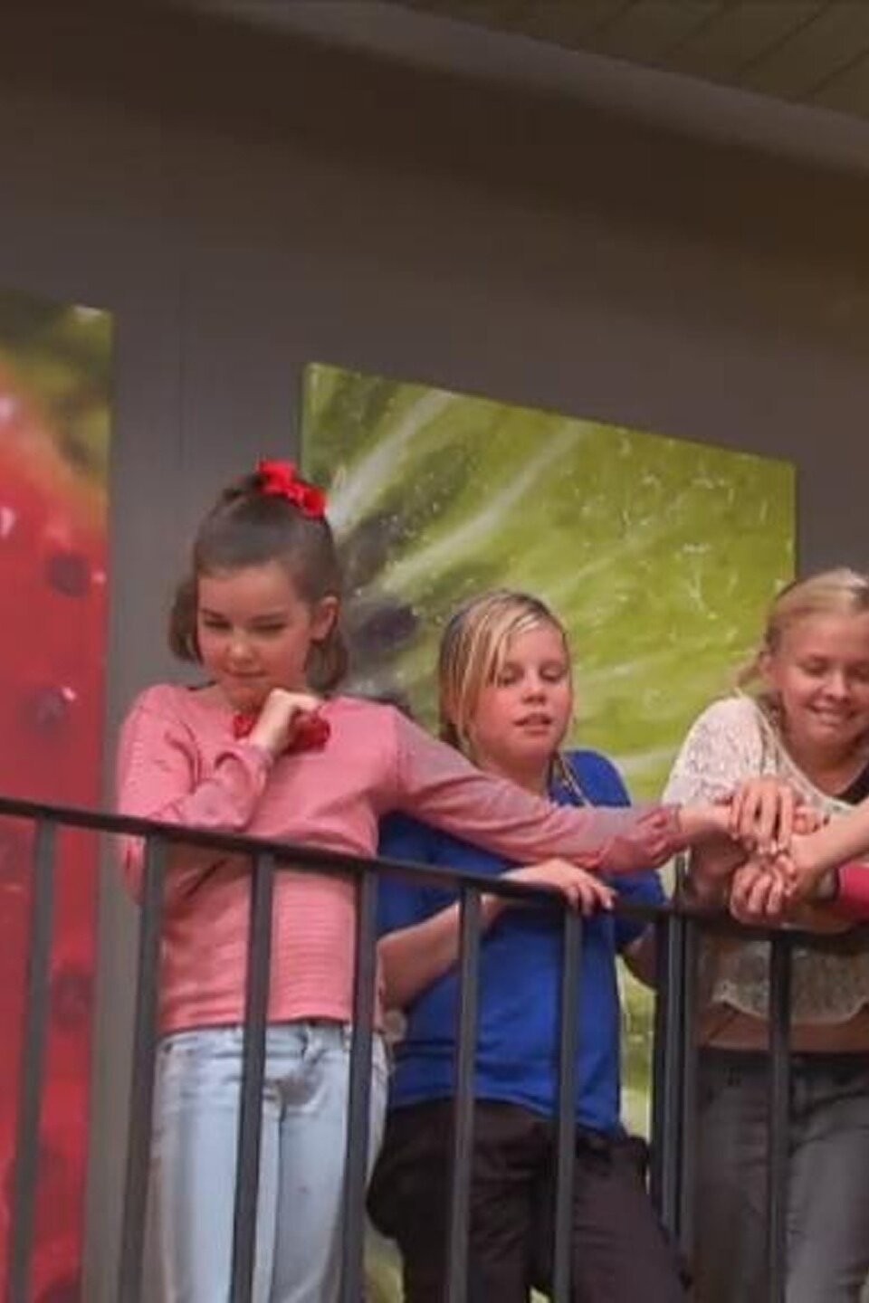 Grand Finale Pictures - Rotten Tomatoes