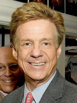 Sandy Kenyon Biography