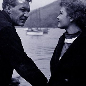 Break in the Circle - Rotten Tomatoes