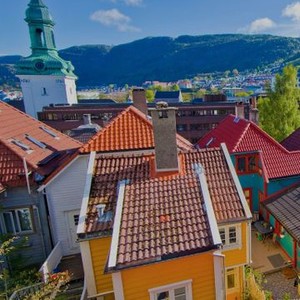 House Hunters International: Season 86, Episode 4 - Rotten Tomatoes