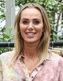 Sarah Lindsay | Rotten Tomatoes