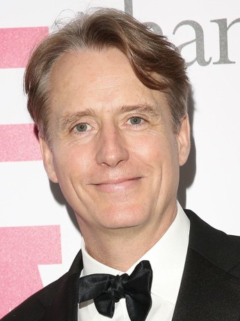 linus roache son