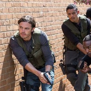 Triple 9 - Rotten Tomatoes