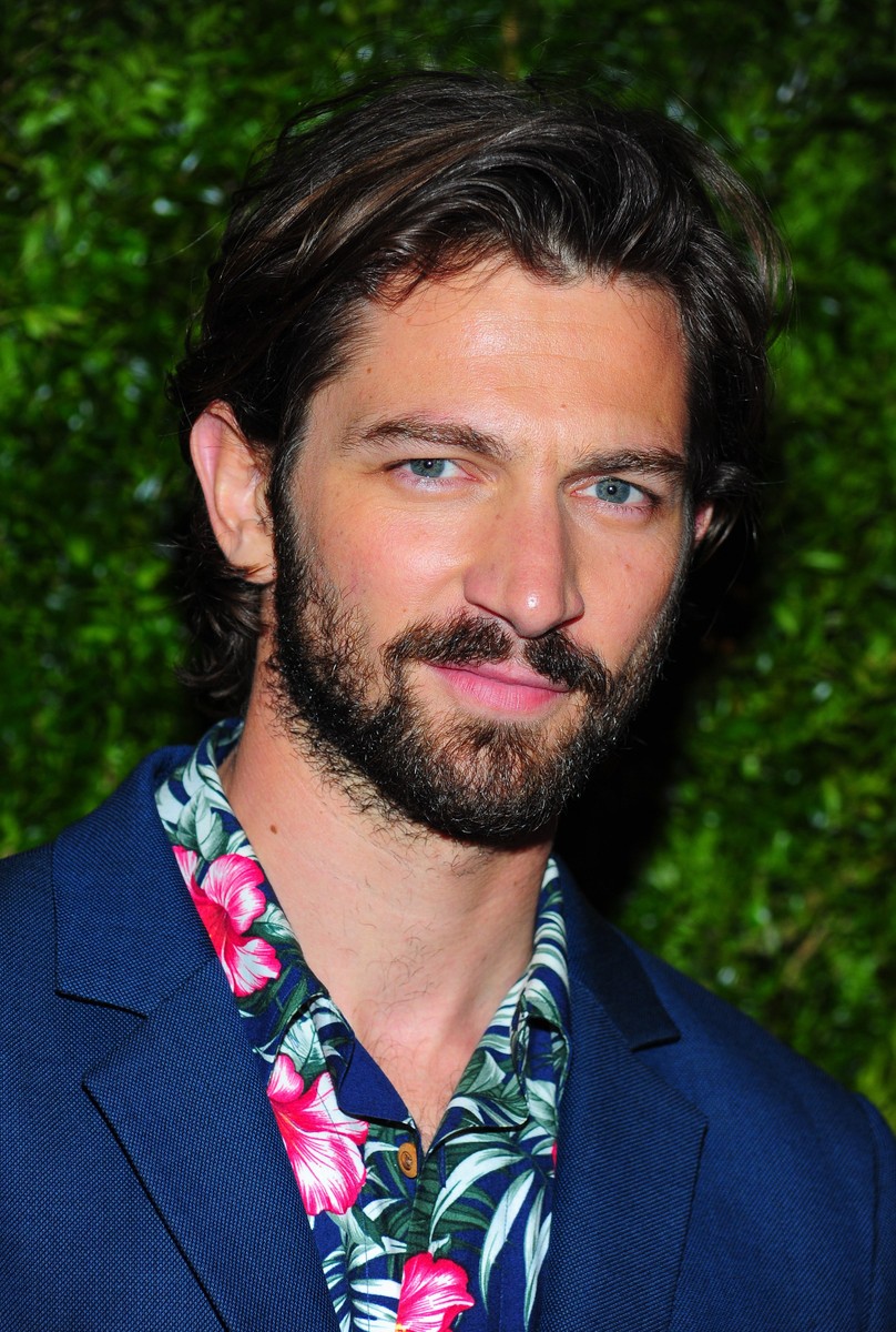 Michiel Huisman - Rotten Tomatoes