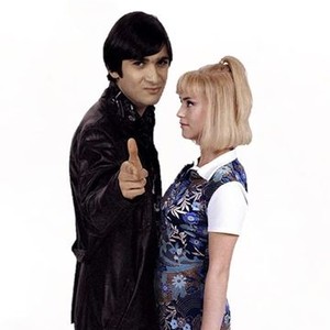 East Is East - Rotten Tomatoes
