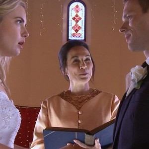 Runaway Christmas Bride - Rotten Tomatoes