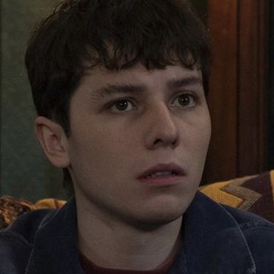 Red Rose - Rotten Tomatoes