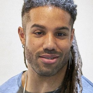 Alexander Hunter - Rotten Tomatoes