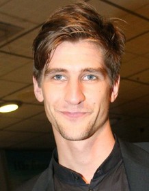 Axel Gordh Humlesjö - Rotten Tomatoes