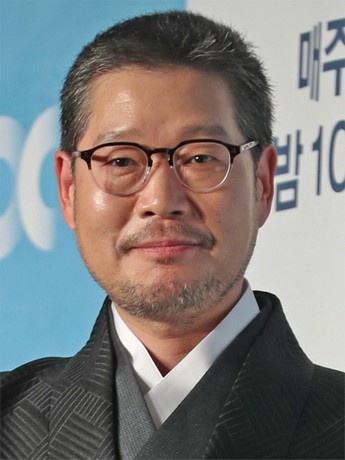 Myung Han's Instagram, Twitter & Facebook on IDCrawl