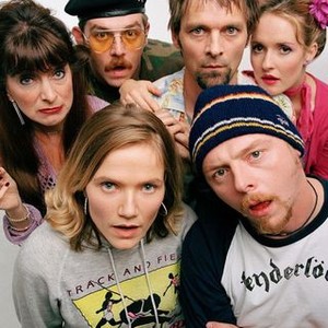 Spaced - Rotten Tomatoes