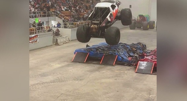 Customer Wars: Season 4, Episode 6 | Rotten Tomatoes