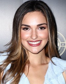 Fefi Oliveira - Rotten Tomatoes