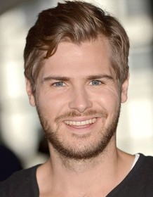 Peter Foyse | Rotten Tomatoes