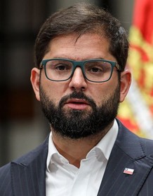 Gabriel Boric Font | Rotten Tomatoes