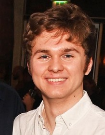 Gus Barry - Rotten Tomatoes