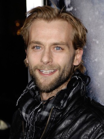 Aisteoir Joe Anderson Twilight